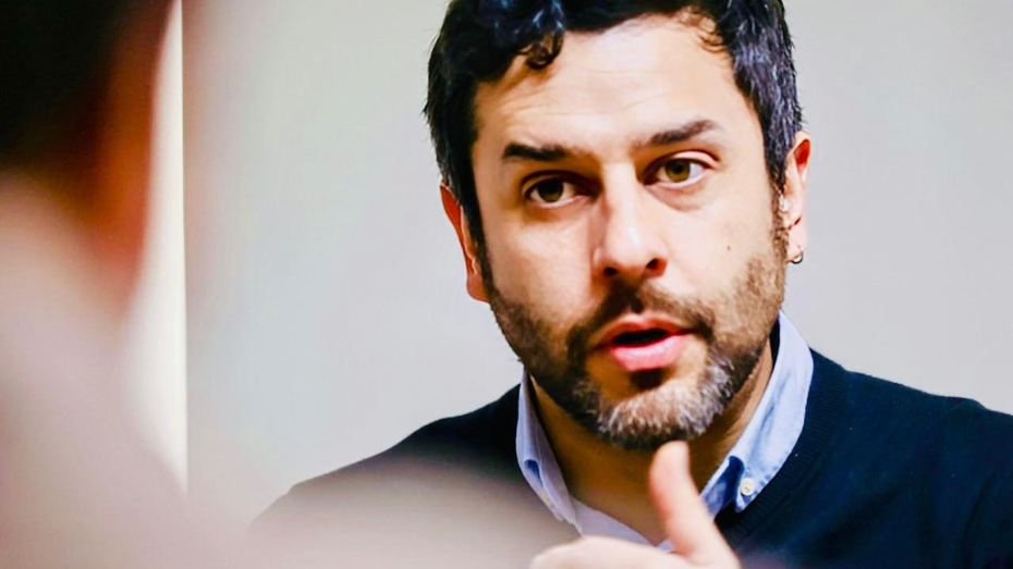 Formación que marca rumbos: el testimonio de Juan Pablo Duhalde, alumni ...